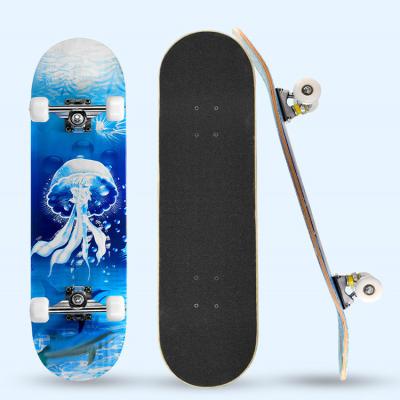 China 7 Layer Maple Wood Skateboard 31.75 Inch with 52mm PU Wheels ABEC-7 Bearings for sale