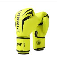 China Breathable PU Leather EVA Boxing Gloves for Adults Custom Logo Gym Training 20x30x15cm for sale