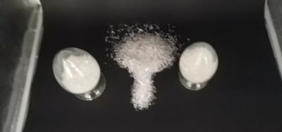 China YC5500 Saturated Hybrid Polyester Resin 50/50 with 68-75 Acid Value and 2500-5500 mPa.s Viscosity for High Gloss Applications for sale
