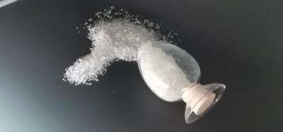 China Saturated 50/50 Hybrid Polyester Resin with 68-75 Acid Value and 2500-4500 Viscosity for Low Temperature Curing for sale