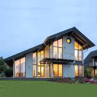 China Prefab Luxury House Villa Steel Structure Modern Design Customized Prefabricated Building for sale