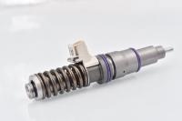 China Fuel Injector 20747797 for Truck 7421644602 7485003951 Diesel Engine Part for sale