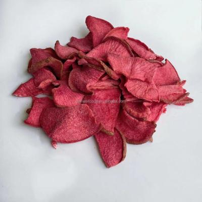 China Vacuum Fried Red Radish Chips Healthy Dried Vegetable Snack 12 Month Shelf Life OEM for sale