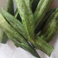 China Low Temperature Vacuum Fried Dried Okra Crisp Healthy Vegetable Snack 2.5kg Bulk for sale