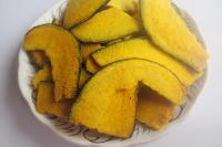 China Vacuum Fried Pumpkin Chips 4kg Bulk BRC Kosher Certified Healthy Nut Snack OEM for sale