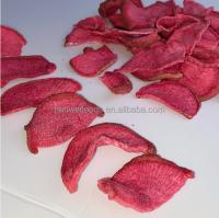 China Vacuum Fried Red Turnip Chips 5kg BRC Certified Healthy Dried Radish Slices for sale