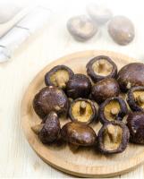 China Wholesale Vacuum Fried Shiitake Mushroom Snacks 5kg BRC Kosher Healthy Vegetable for sale