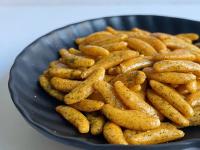 China Crescent Shape Japanese Rice Crackers with Wasabi Seaweed Flavor - 12 Month Shelf Life, 30 Day Delivery for sale