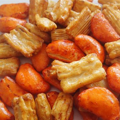 China Japanese Rice Crackers Multi Types Sembei 7.5kg Bulk Packaged with 7.5 Ton MOQ for sale