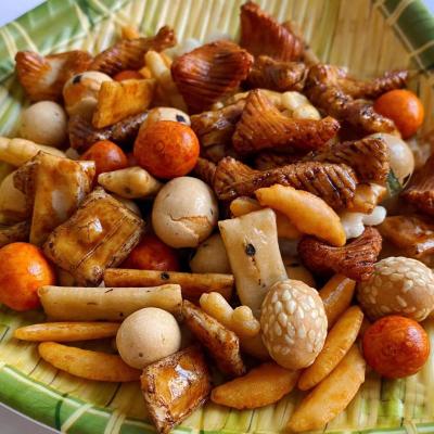 China High Temperature Baked Mixed Rice Crackers with Peanuts - 7.5KG Bulk, 12 Month Shelf Life, BRC & Kosher Certified for sale