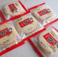China Shelly Japanese Round Rice Crackers 200g Pack Grain Snack Food with Malto Dextrin - 20 Packs per Carton for sale