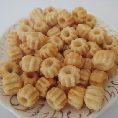 China Chinese Rice Cracker 2.5kg Bulk Pack Crispy Glutinous Rice Snack Squid Balls Coils for sale