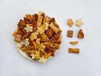 China Wholesale Japanese Soy Sauce Mixed Rice Crackers 7.5kg Bulk Low Fat Snack for sale
