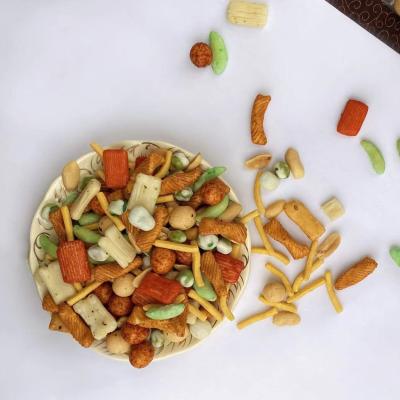 China Spicy Rice Cracker Snacks 5kg Bulk Normal Temperature Storage 12 Months Shelf Life for sale