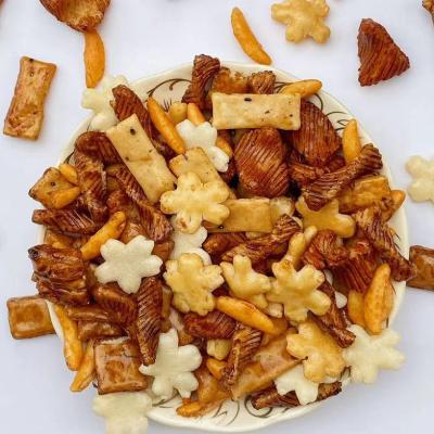 China Hot Salted Mixed Rice Crackers 7.5kg Bulk BRC Kosher Snack for Middle East for sale