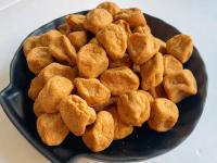 China Roasted Peanut Crackers 5KG & 10KG Bulk - Spicy Plum-Shaped Snacks with 12 Month Shelf Life for sale