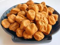 China Plum Coated Peanuts 5KG Bulk Bags with 12 Month Shelf Life - BRC & Kosher Certified for sale