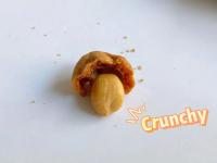 China Plum Coated Peanuts 5KG Bulk Bags with 12 Month Shelf Life - BRC & Kosher Certified for sale