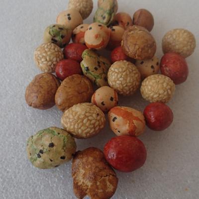 China Crispy Flour Coated Peanut Snack 5kg Bulk Wholesale Japanese Style Cracker for sale