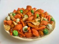 China Oriental Mix Nuts Snack Blend - 1kg Packs, 2 Ton MOQ - Green Peas, Peanuts & Crackers for sale
