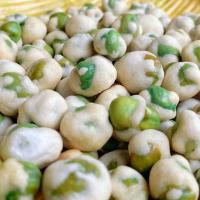 China Various Flavors Coated Green Peas for sale
