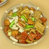 China Crispy Mixed Rice Crackers Glutinous Rice Snack Baked 12 Month Shelf Life BRC Kosher for sale