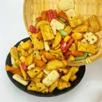 China Baked Glutinous Rice Grain Snacks 7.5kg Bulk OEM Healthy Salty Chinese Snack Food for sale