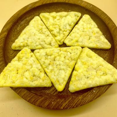 China Triangle Corn Cracker Chips Gluten Free With An Irresistible Crunch for sale