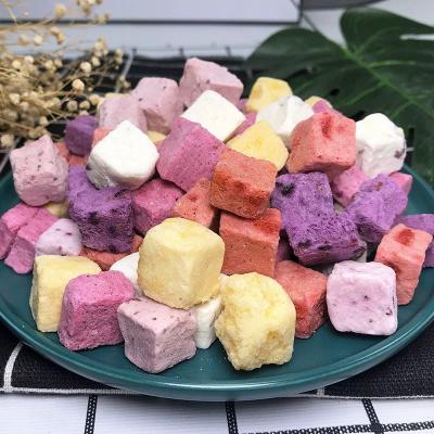 China Freeze-Dried Yogurt Cubes Dragon Fruit Flavor 25g High Protein Snack for Post-Workout Recovery for sale