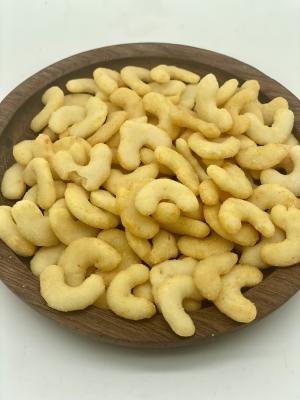 China Spicy Rice Cracker Snacks 5kg Bulk Crunchy Grain Snacks OEM Custom Packaging for sale