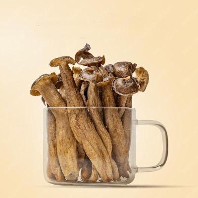 China Vacuum Fried Antler Mushroom Chips 5kg Bulk Low Oil Crispy Snack 12 Month Shelf Life for sale