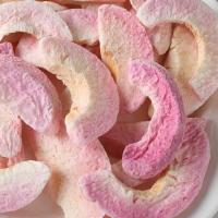 China Freeze Dried Peach Slices Bulk Supply Low Breakage Complete Slice Shape 10mm for sale