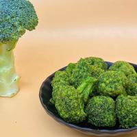 China Vacuum Fried Broccoli Florets 18.5g Protein 16.8g Fiber Crispy Green Vegetable Snack Bulk Supply for sale
