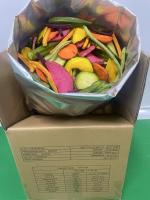 China Vacuum Fried Mixed Vegetable Crisps with Five Vegetable Varieties and Under 3% Oil Content for sale
