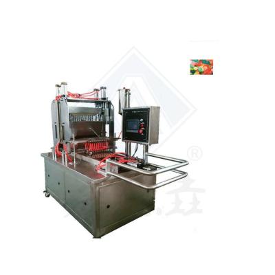 China 50kgs Double Colors Rings Pear Gummy Candy Depositing Machine for Pectin-based Sweets for sale