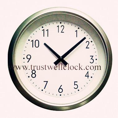 China Analog Slave Hospital Clock Steel Panel Auto Paint Weatherproof Maintenance Free 30 Years Experience for sale
