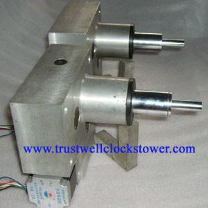 China Tower Clock Movement for 3.5m-7m Diameters Brass Gears High Torque for sale