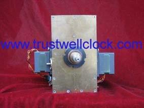China Stepper Motor Tower Clock Movement 0.6-10m Diameter Iron Copper Drive Gears for sale