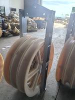 China Aerial Roller Stringing Block with Aluminum Alloy and MC Nylon Construction for Rated Loads 5KN to 20KN and Large Diameter Stringing for sale