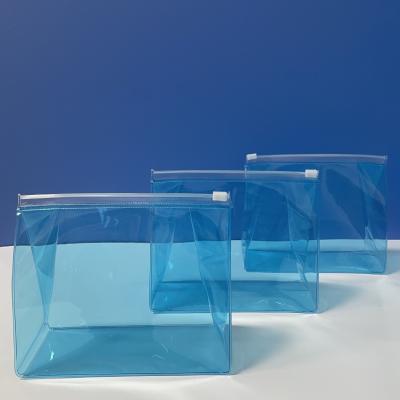 China Custom Waterproof Travel Wash Bag 600D Polyester PVC Cosmetic Bag for Toiletries Storage for sale