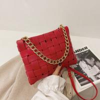China PU Leather Woven Handbag 2024 Spring Korean Fashion Chain Shoulder Bag Crossbody Bag 30cm for sale