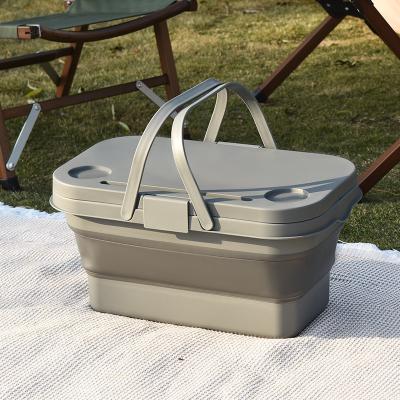 China Plastic Storage Box with Wheels 30x20x15cm Stackable Organizer with Lid and Nonwoven Bag for sale