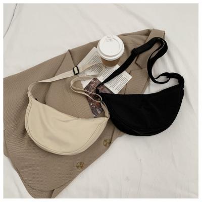 China Nylon Crossbody Bag for Women Lightweight Dumpling Shoulder Bag 2024 New Canvas Adjustable Strap for sale