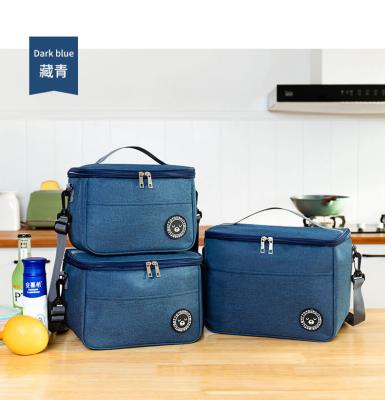 China Insulated Lunch Bag Handbag 20L Large Capacity Aluminum Foil Bento Bag for Office Students Commuter for sale