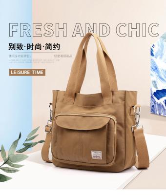 China 2024 New Large Capacity Nylon Mommy Bag 31x28x11cm Waterproof Crossbody Shoulder Bag for Women for sale