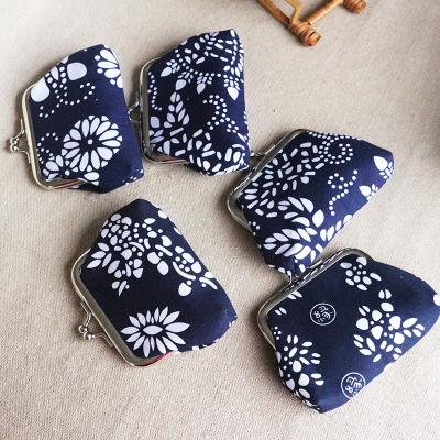 China Canvas Batik Coin Purse Mini Buckle Small Wallet 9x7cm Women Ethnic Style for sale