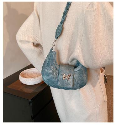 China Women's PU Leather Butterfly Shoulder Bag 15x20x6cm Waterproof Fashion Handbag for sale