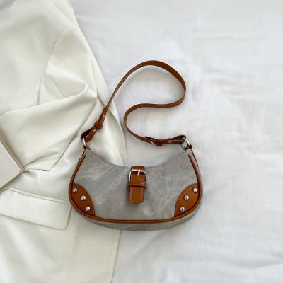 China Women PU Leather Baguette Shoulder Bag 25x16x7cm French Fashion Casual Crossbody Handbag for sale