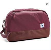 China Travel Toiletry Bag 8L for Women Large Packing Cube with Waterproof TPU Wet Dry Compartment for sale