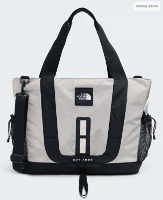 China Fashionable large-capacity tote bag - a must-have for travel for sale